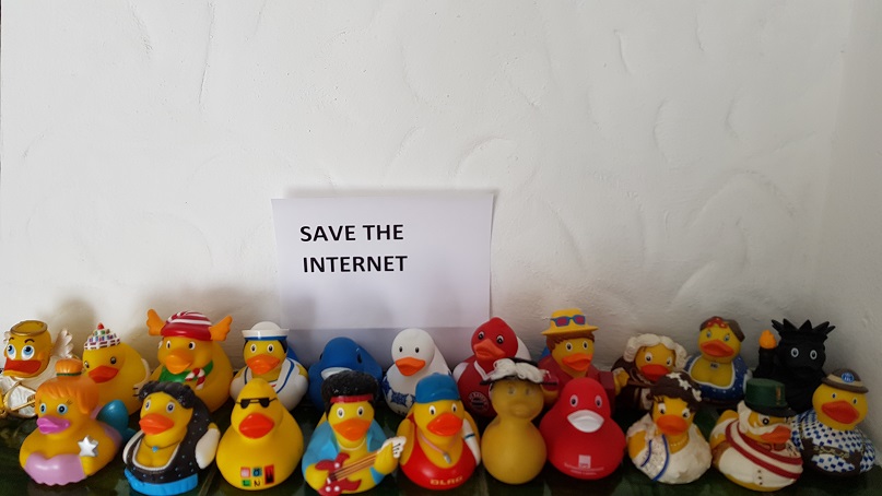 SAVE THE INTERNET – duck-links.com